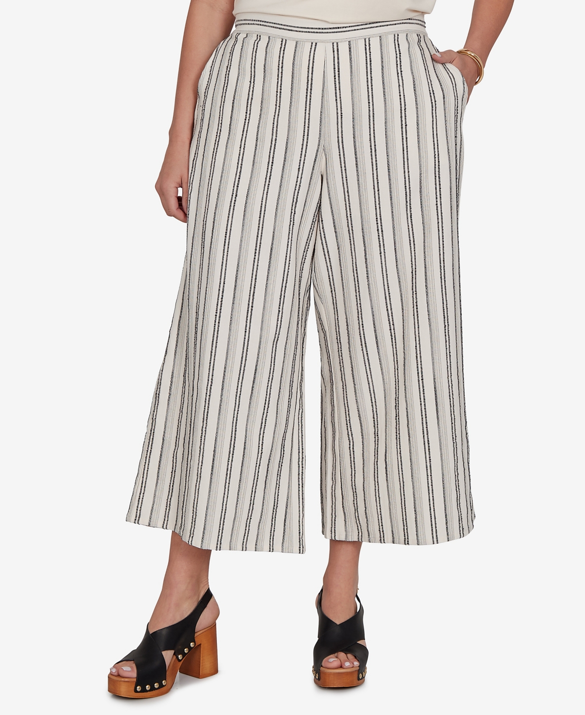 Click here for Ruby Rd. Plus Size Textured Stripe Elastic Waist C... prices