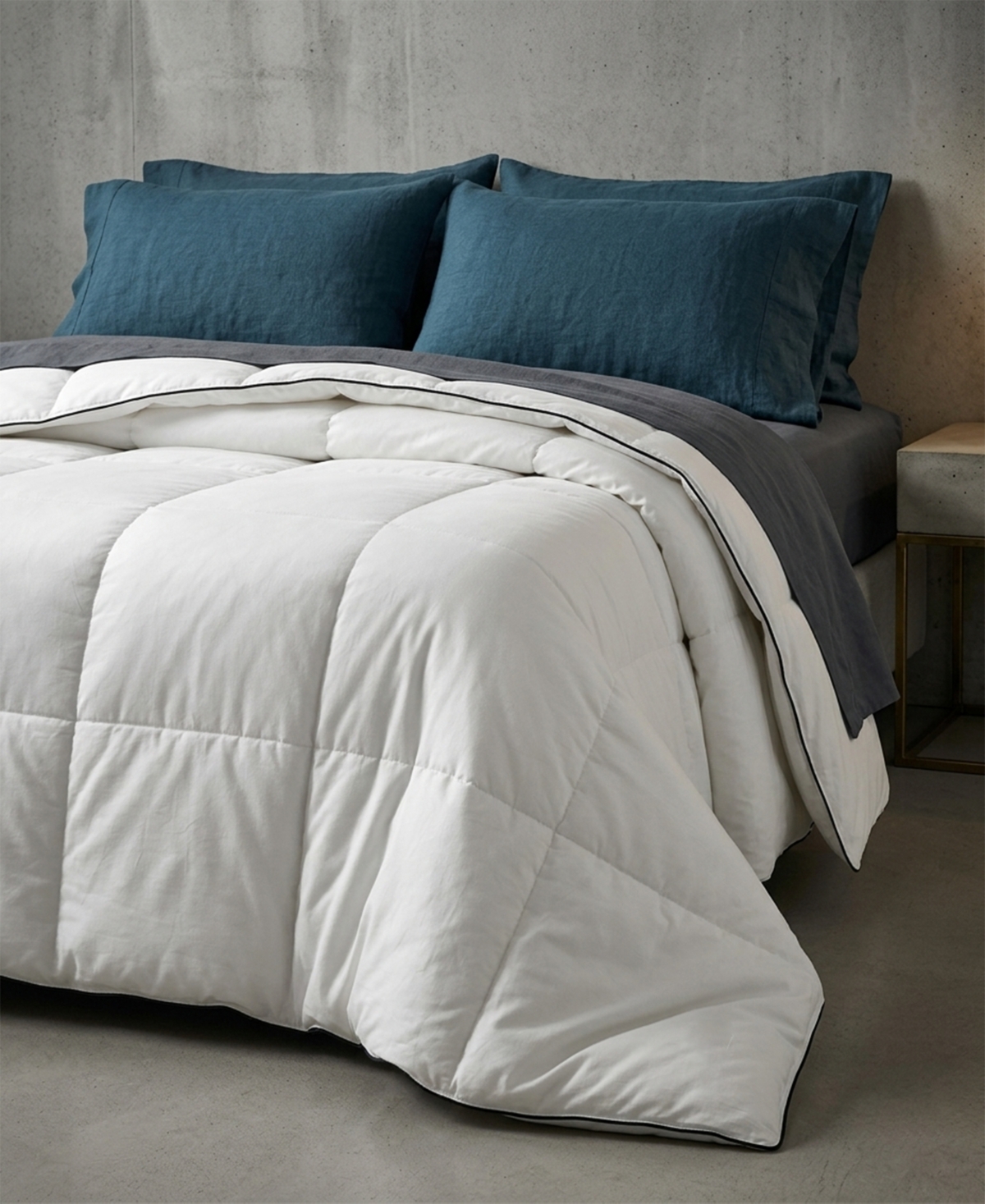 Click here for Pillow Guy White Goose Down Comforter  King/Califo... prices