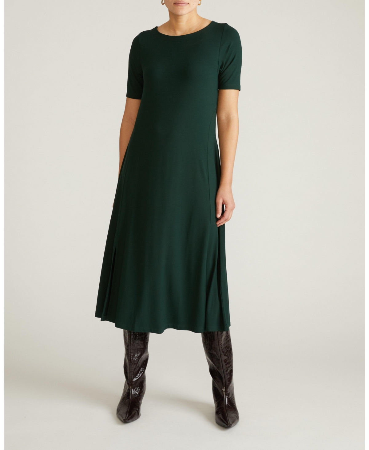 Click here for Universal Standard Plus Size Serena Boatneck Divin... prices