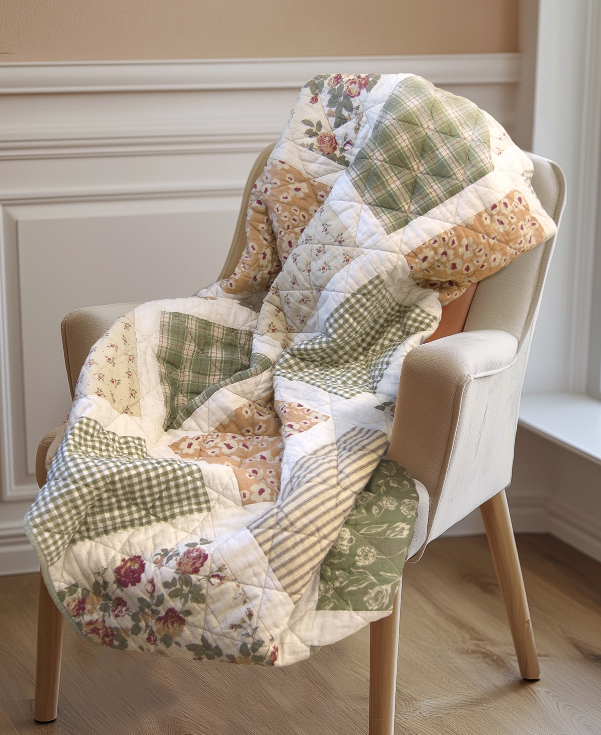 Click here for Donna Sharp Peach Rose Cotton Reversible Throw  50... prices