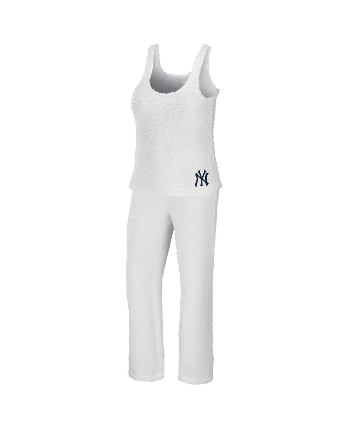 Click here for Wear by Erin Andrews Womens Cream New York Yankees... prices