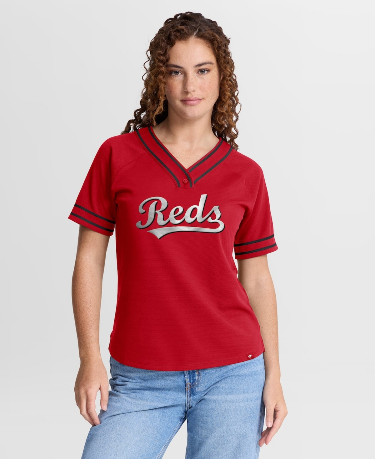 Click here for Fanatics Womens Red Cincinnati Reds Diva Race Ahea... prices