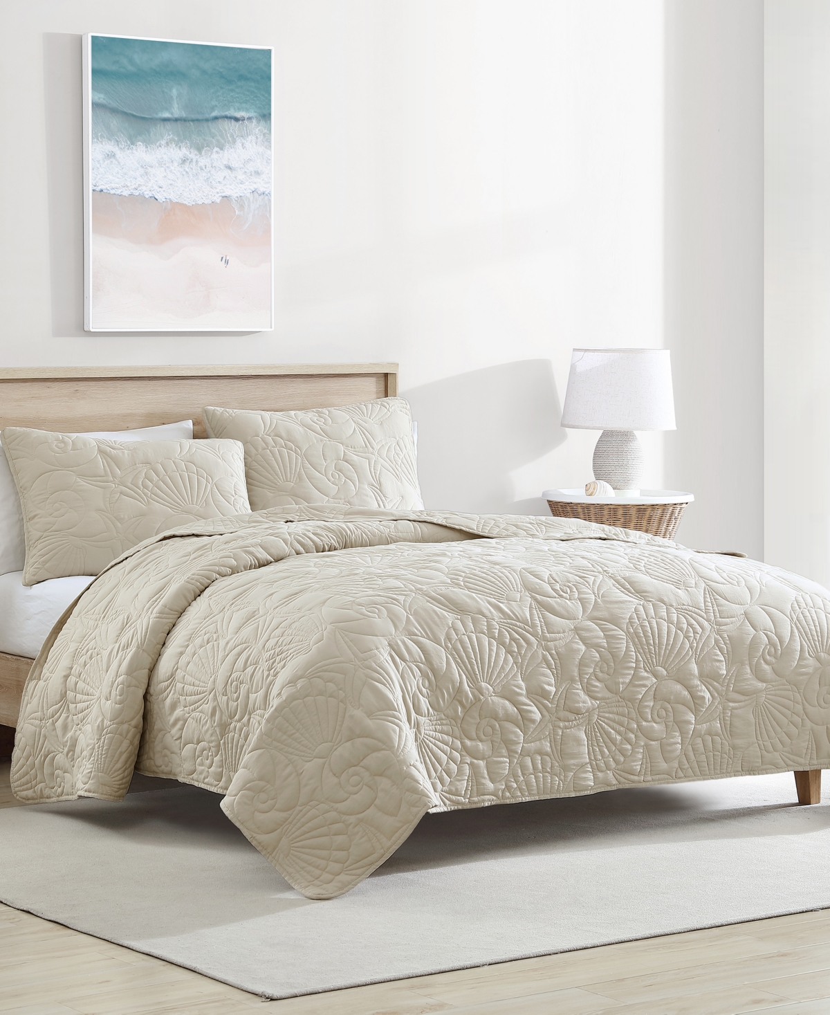 Click here for Carribbean Joe Shell Outline 3-Piece Quilt Set  Ki... prices