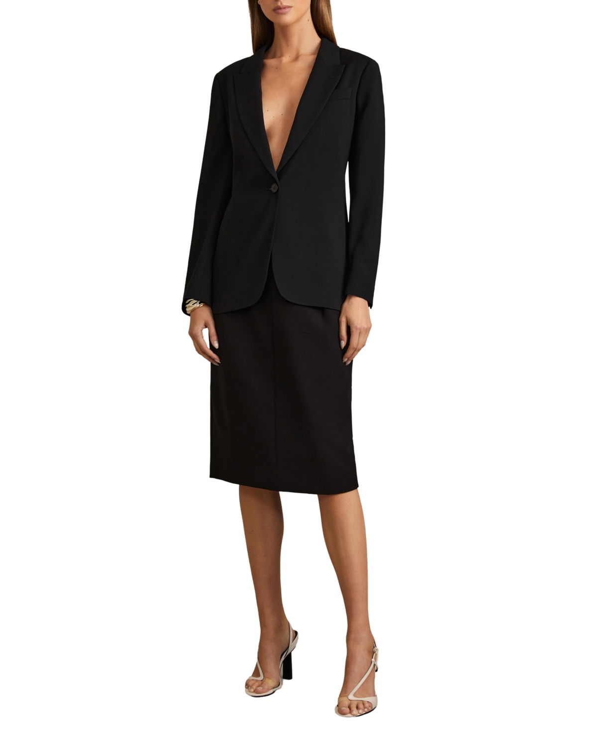 Click here for Reiss Womens Gabi Tailored Skirt - Black prices