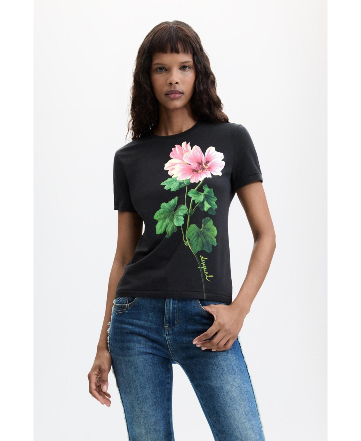 Click here for Desigual Womens Floral Printed T-Shirt - Black prices