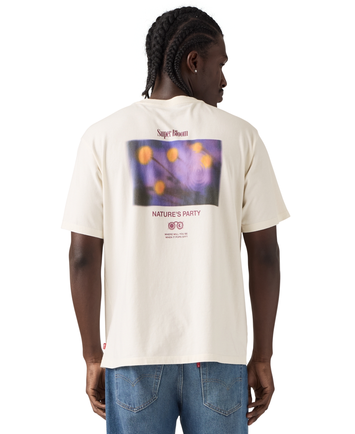Click here for Levis Mens Signature Graphic T-Shirt - Bloom Egret prices