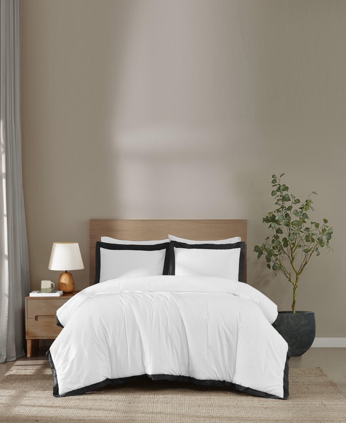 Click here for Brooklyn Loom Cotton Hotel Border 3-Piece Duvet Co... prices