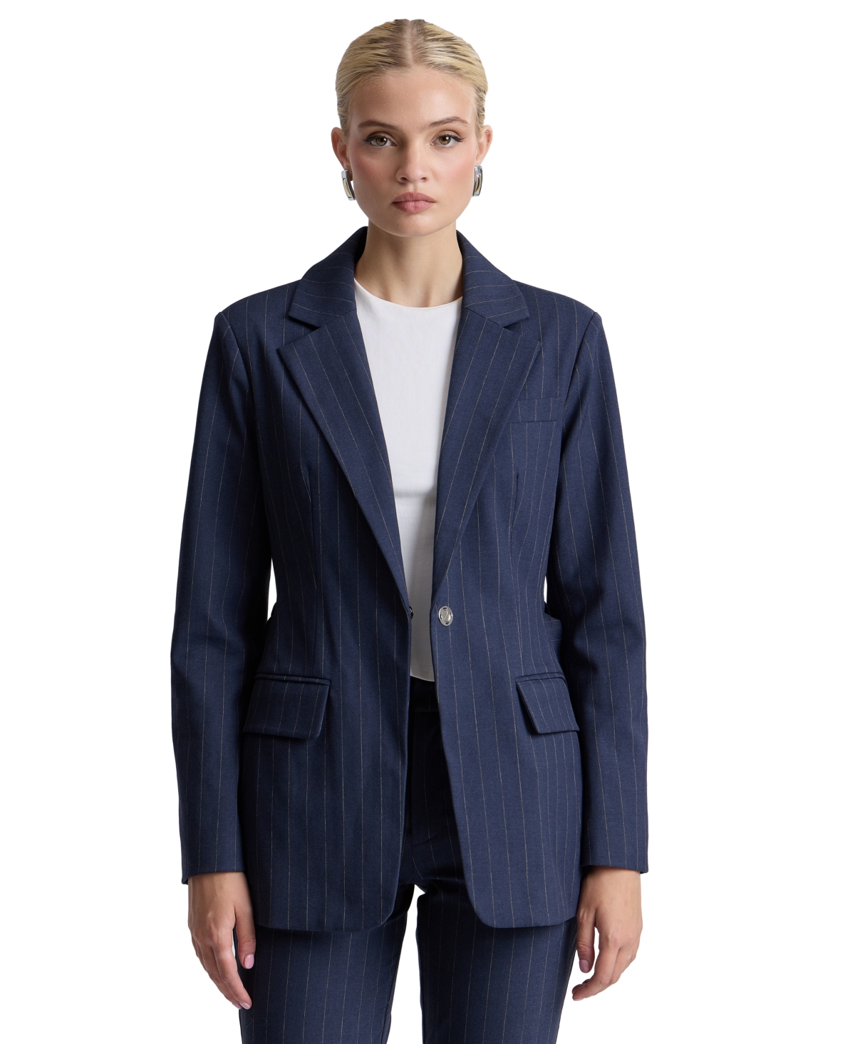 Click here for Avec Les Filles Womens Spread Collar Belted Blazer... prices