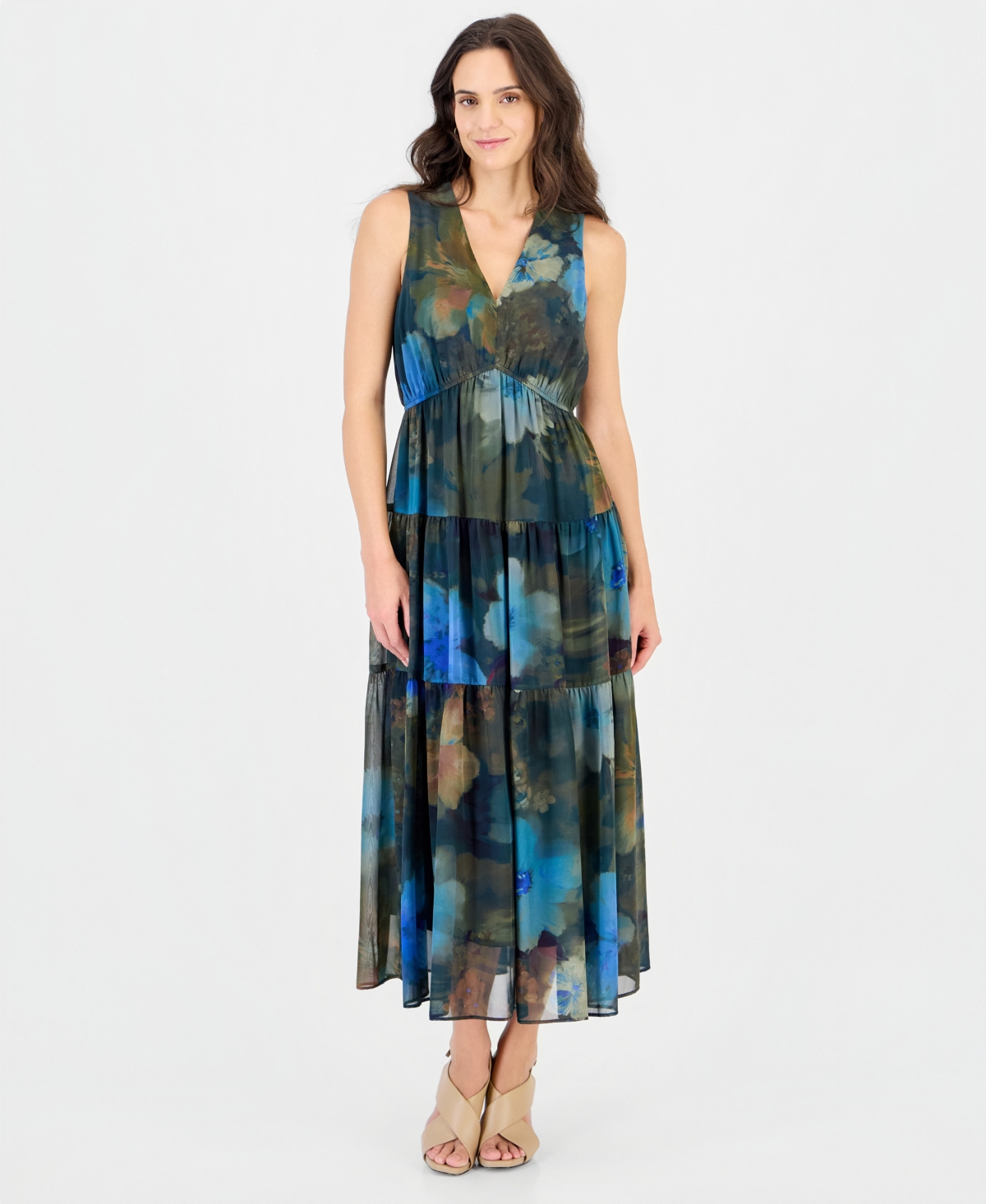 Click here for Robbie Bee Womens Sl Tiered Maxi Sleeveless V-Neck... prices