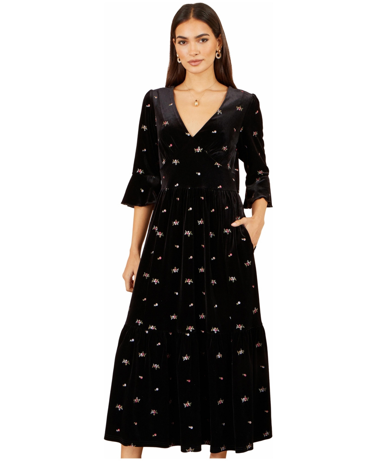 Click here for Yumi Womens Velvet Embroidered V-Neck Midi Dress -... prices
