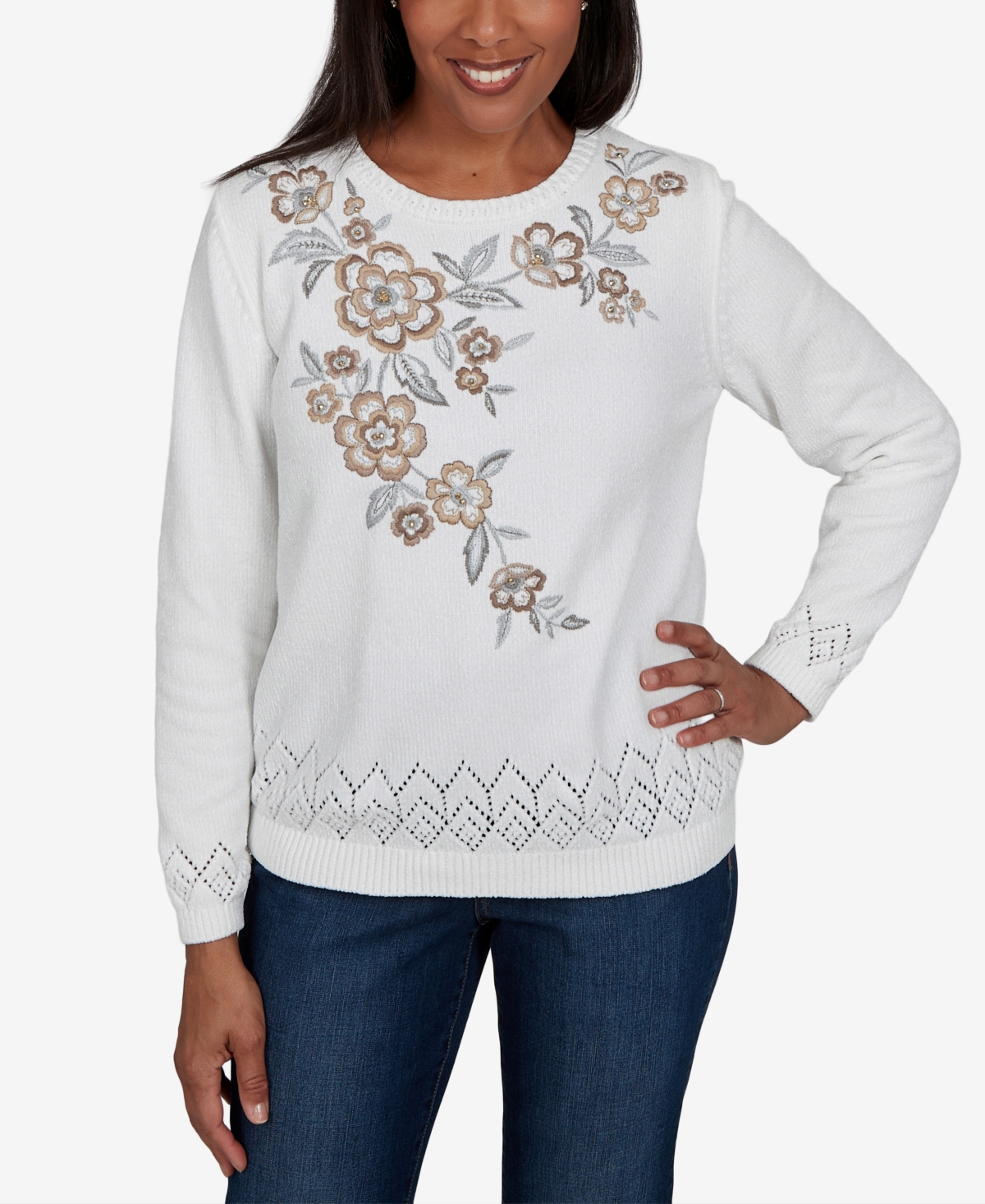 Click here for Alfred Dunner Petite Classic Embroidered Floral Te... prices