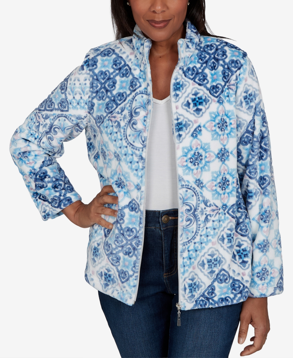 Click here for Alfred Dunner Petite Classic Soft Medallion Zip Fr... prices