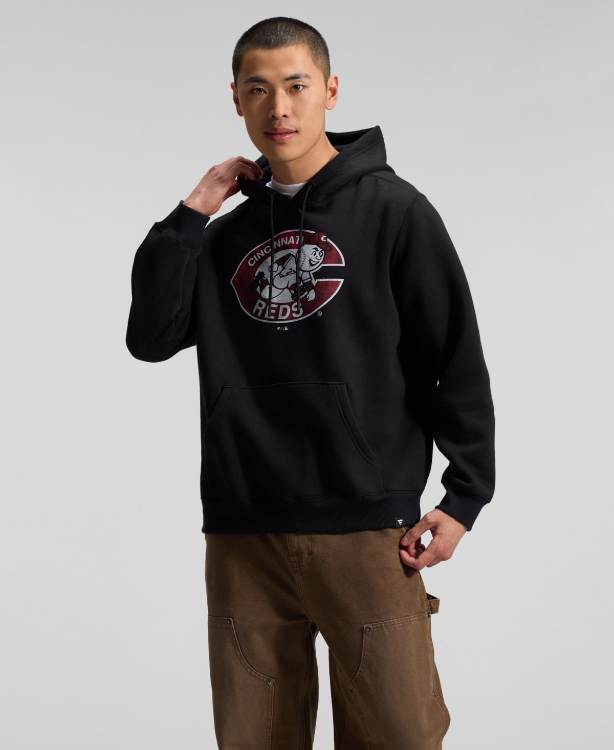 Click here for Fanatics Mens Black Cincinnati Reds Heritage Hoodi... prices