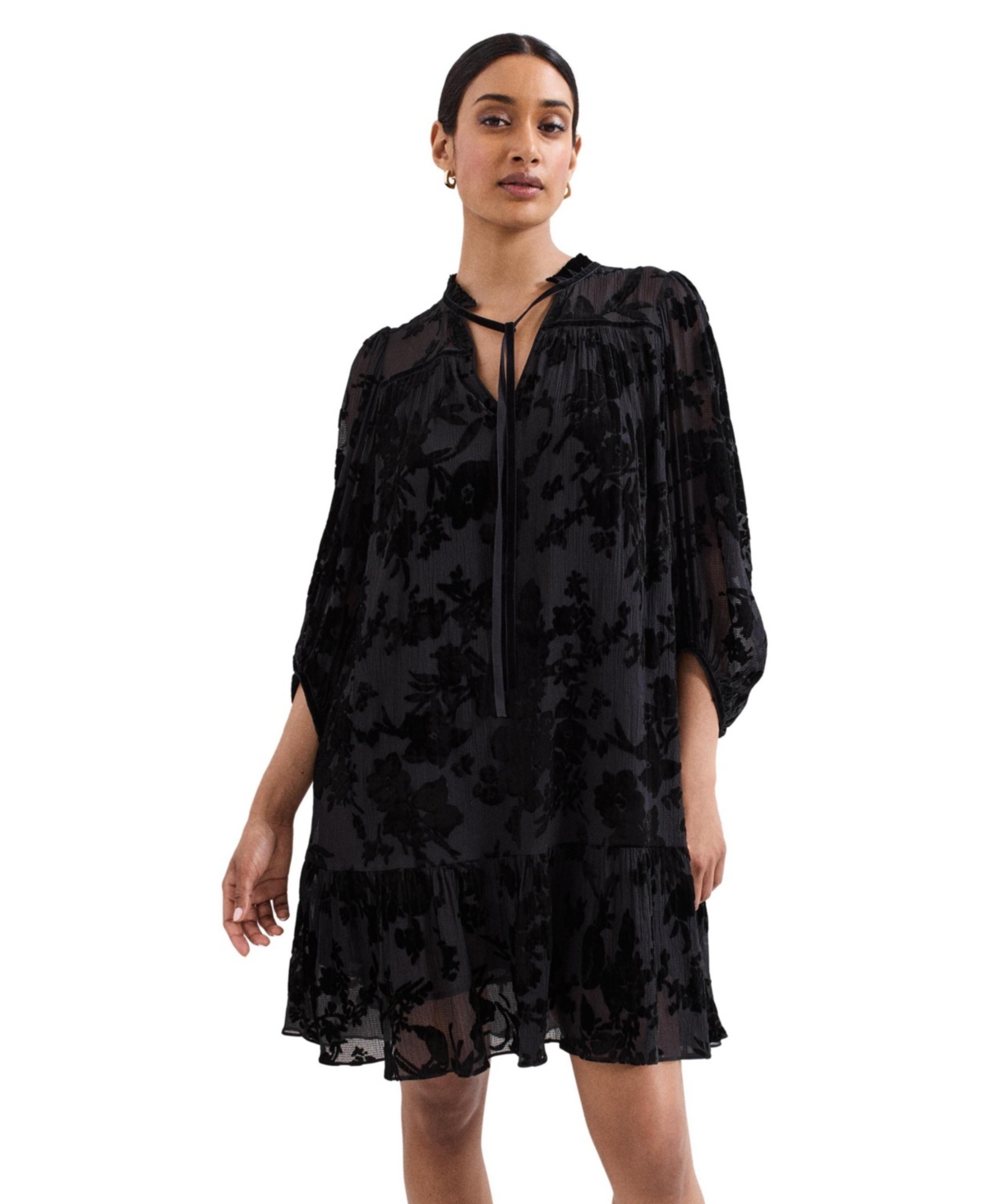 Click here for Phase Eight Womens Mila Velvet Dress - Black prices
