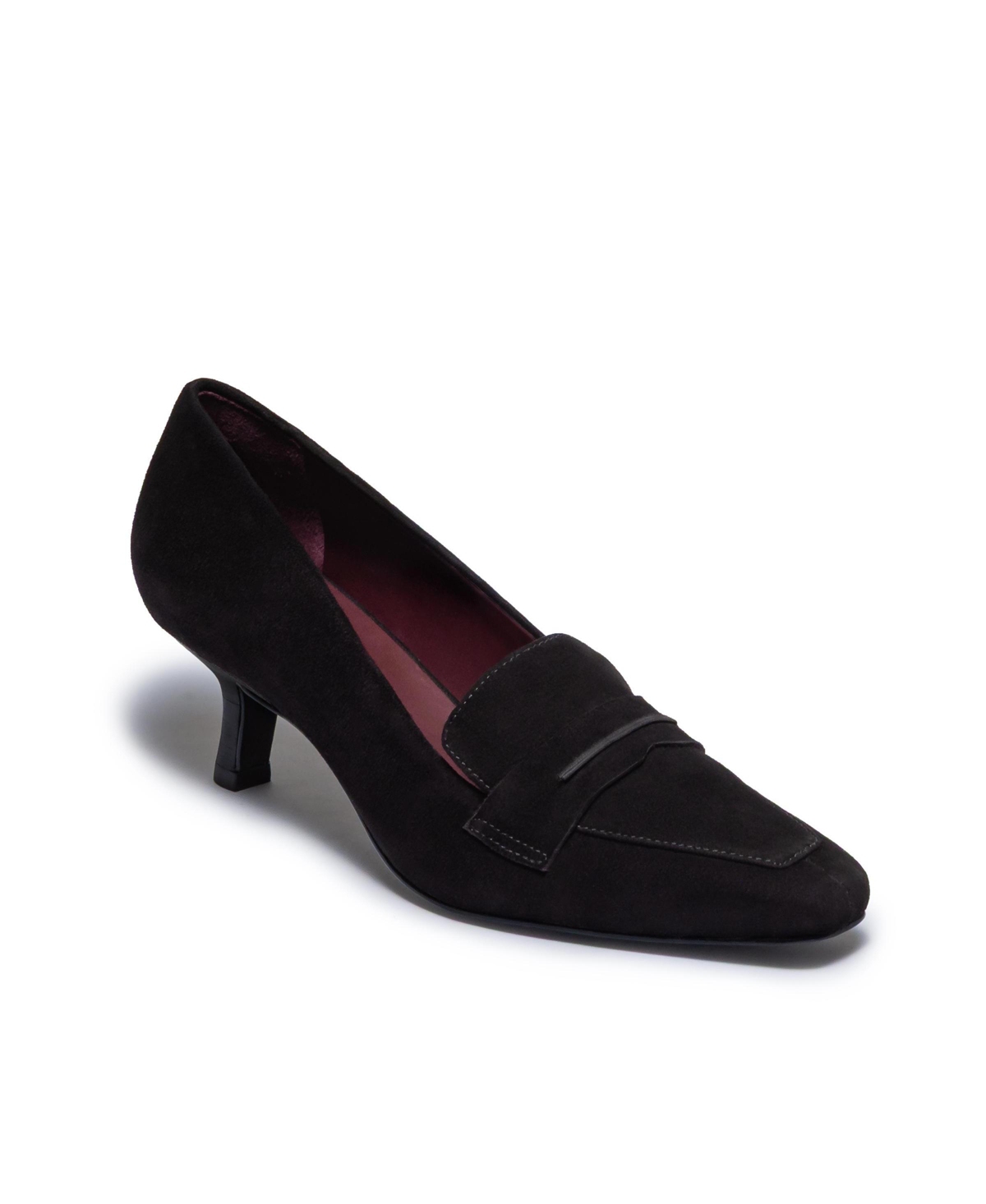 Click here for Bernardo Footwear Womens Safi Loafer Pump - Black prices