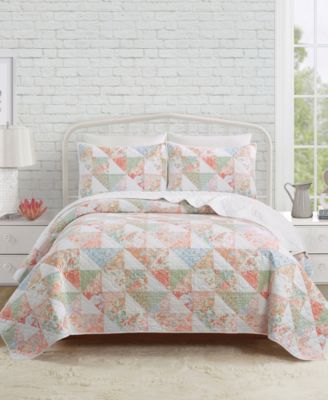 Click here for Modern Heirloom Coventry Pieced 3 Piece Quilt Sets prices