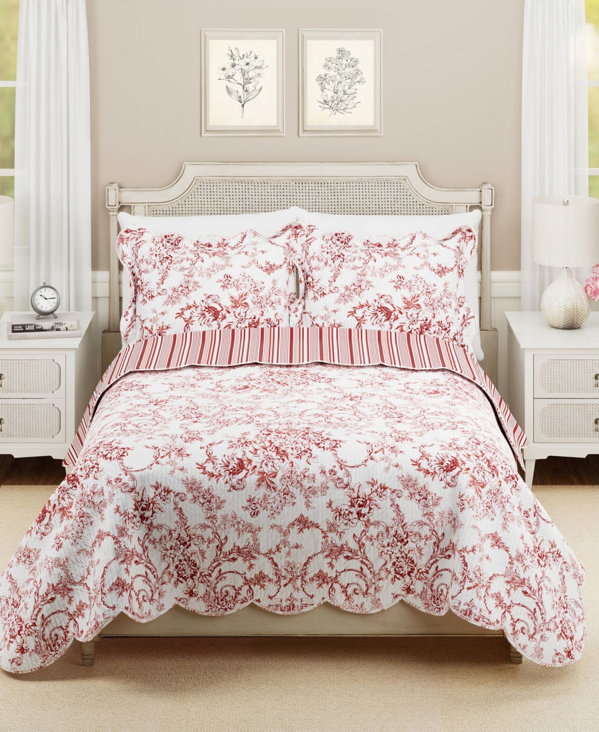 Click here for Modern Heirloom Garden Toile Reversible 3-Piece Qu... prices