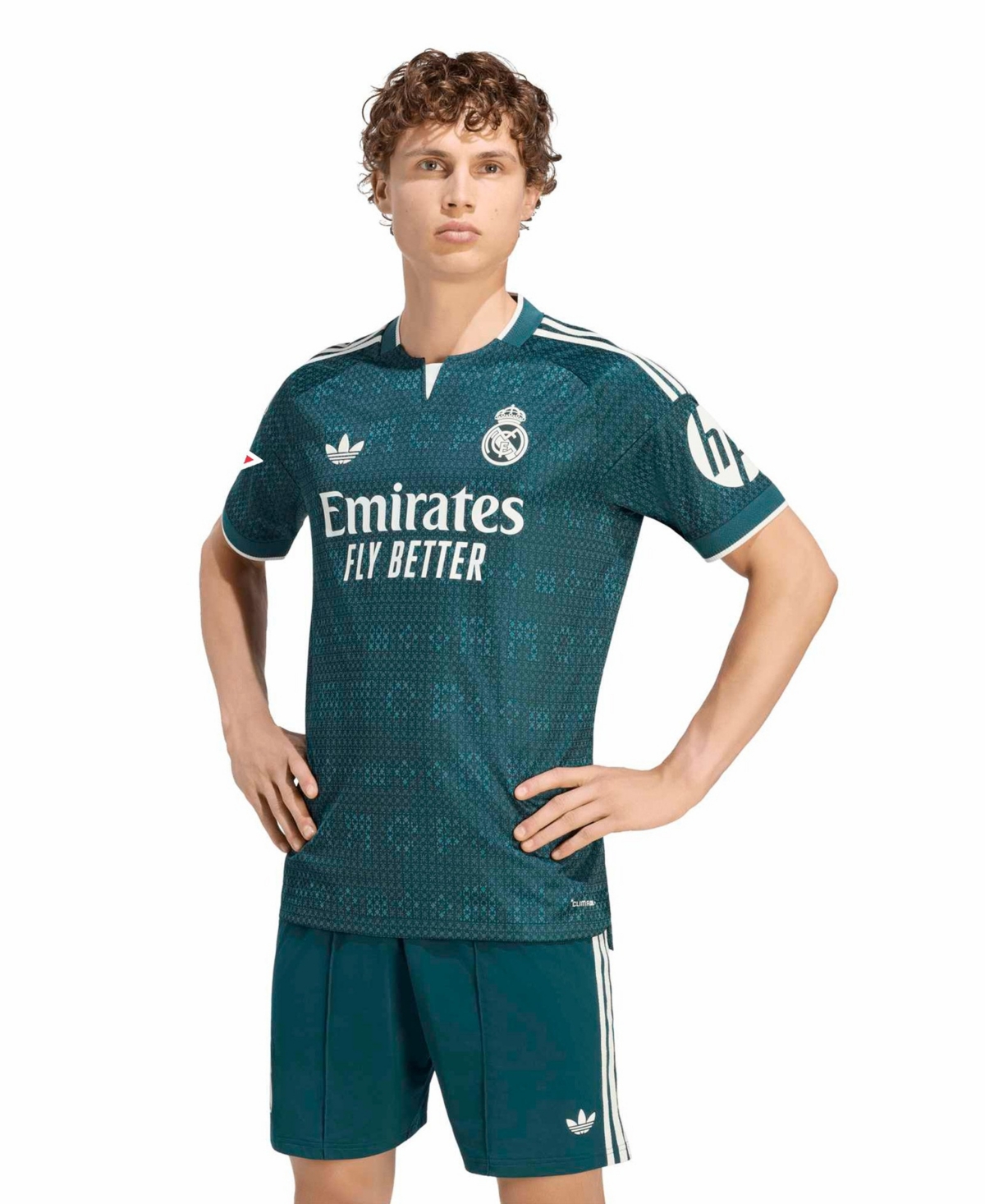 Click here for Adidas Mens Green Real Madrid 2026/27 Away On-Fiel... prices