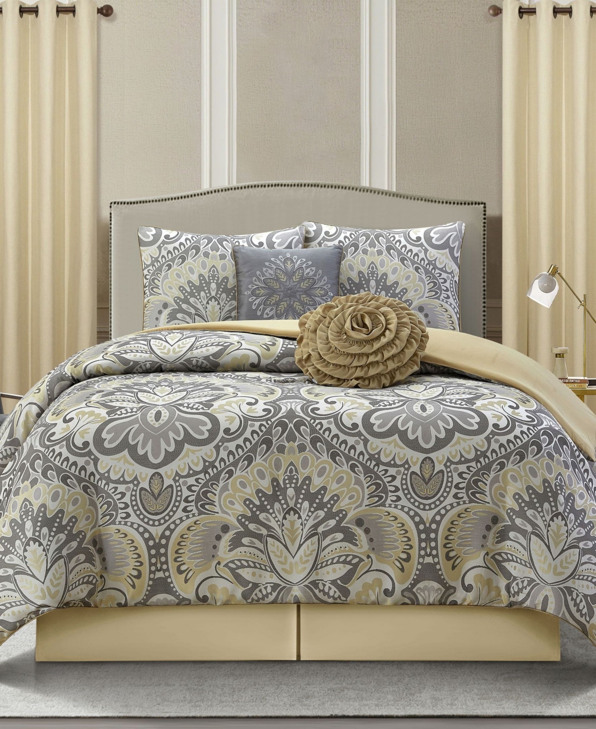 Click here for Stratford Park Amelia Floral 8-Piece Comforter Set... prices
