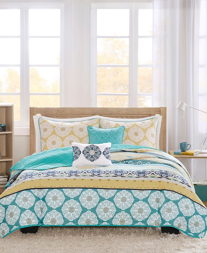 Intelligent Design Arissa 5-Pc. Full/Queen Coverlet Set - Macy's