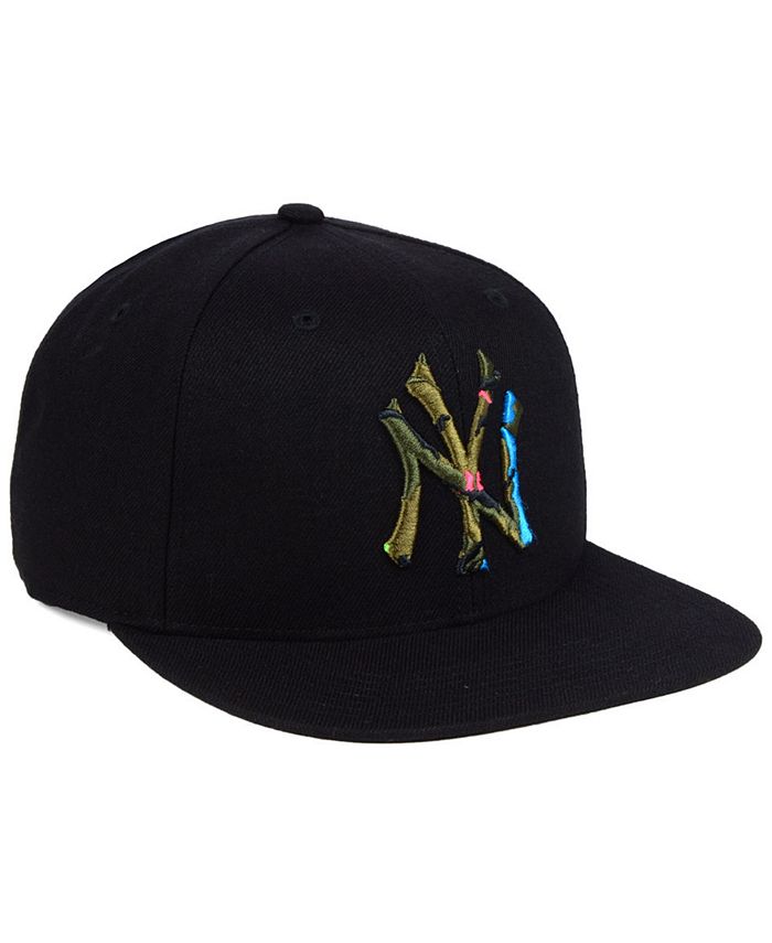 '47 Brand New York Yankees Camfill Neon Snapback Cap - Macy's