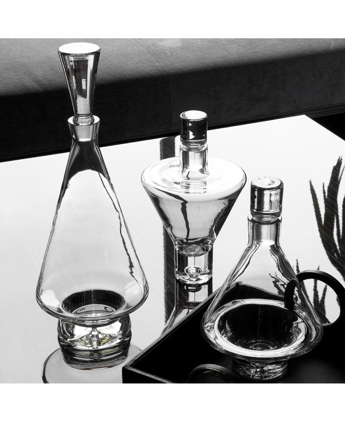 Click here for Global Views Fat Bottom Decanter prices