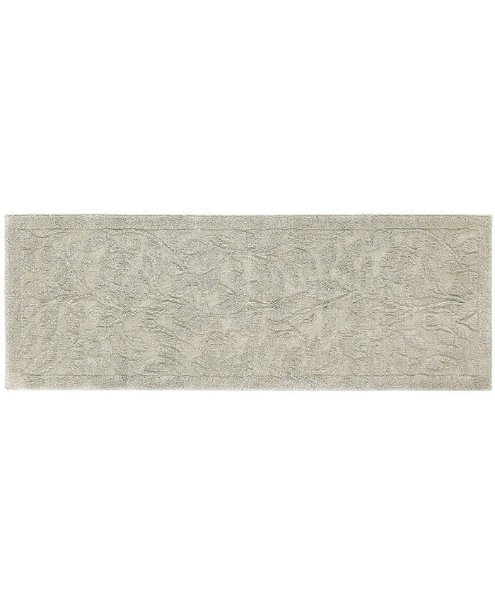 Mohawk Foliage 2' 2" L X 6" W Accent Rug - Macy's