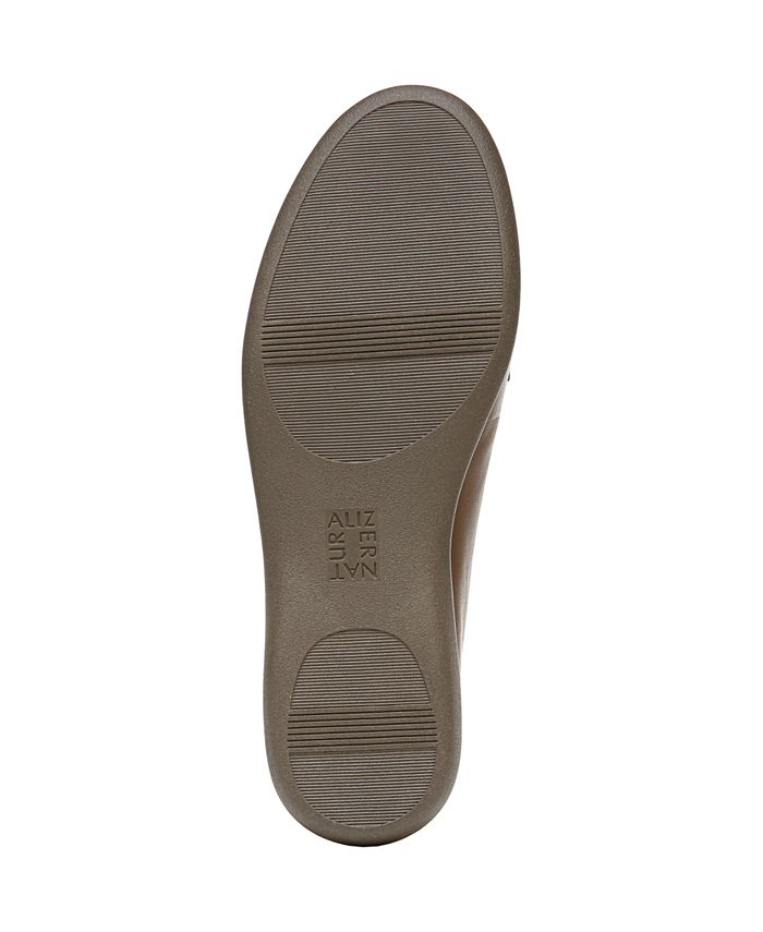Naturalizer Finley Slip-on Flats & Reviews - Flats - Shoes - Macy's