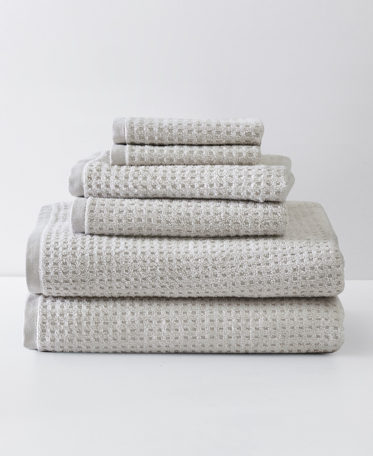 Click here for Tommy Bahama Home Northern Pacific Quick Dry Towel... prices