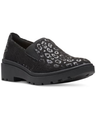Clarks Women's Calla Rae Slip-On Flats - Macy's