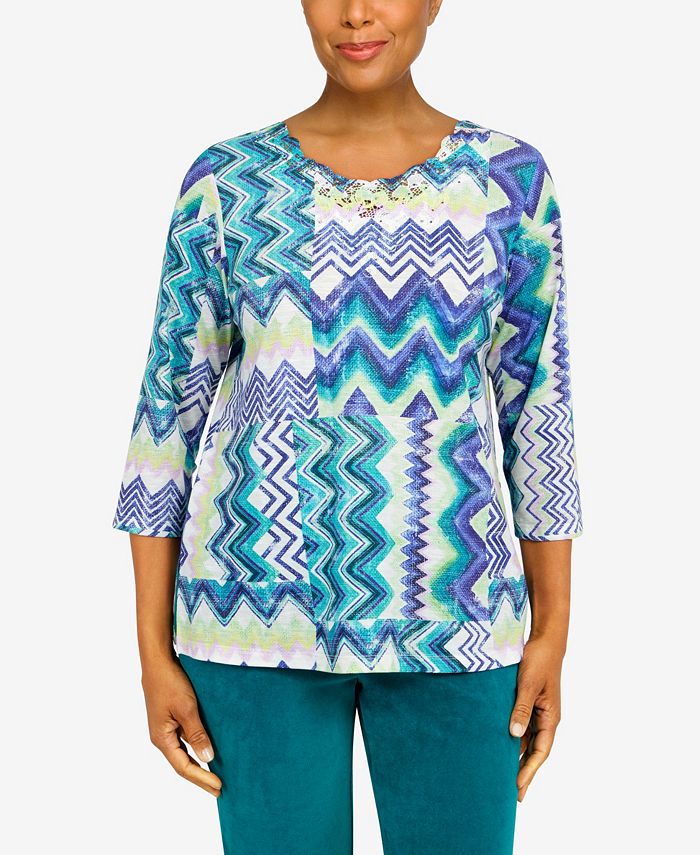 Alfred Dunner Women's The Big Easy Scoop Neck 3/4 Sleeve Chevron Print ...