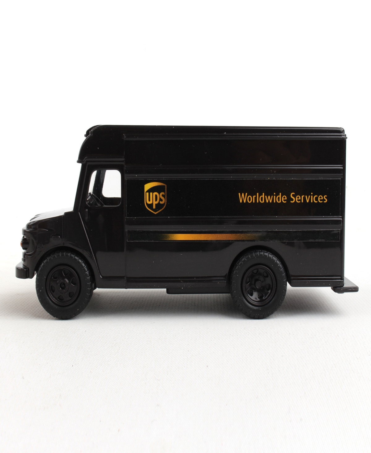 Ups Kids' Pullback Package Truck Daron Model In Multi | ModeSens