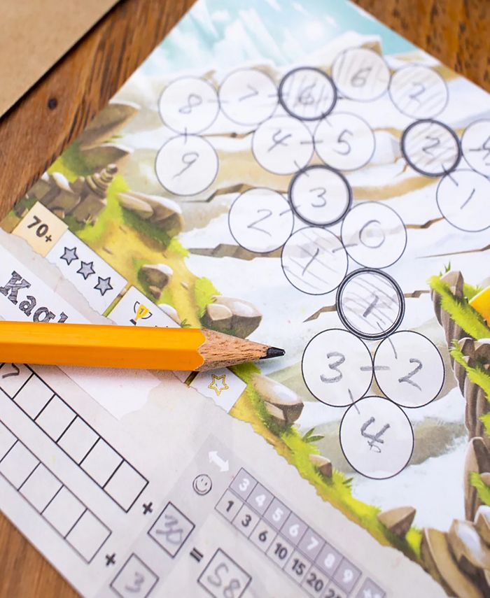 Pandasaurus Games Trek 12 Family Friendly Roll Write Adventure Set, 79 ...