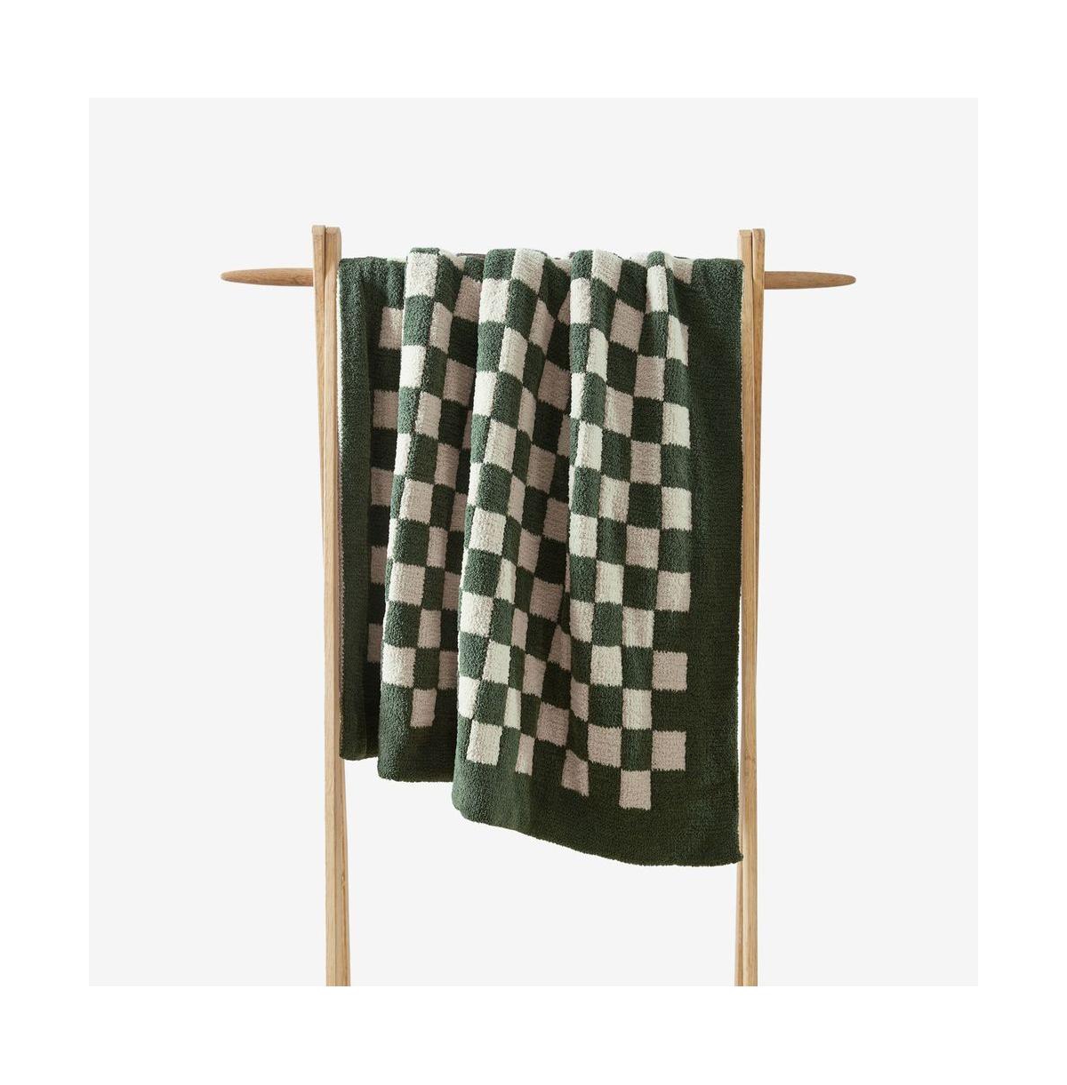 Click here for Sunday Citizen Checkerboard Throw  52 x 75 - Moss prices