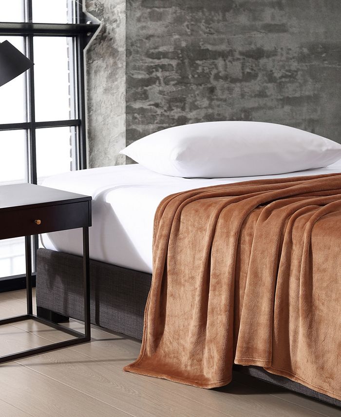 Kenneth Cole Reaction Solid Ultra Soft Plush Fleece Blanket, Twin - Macy's