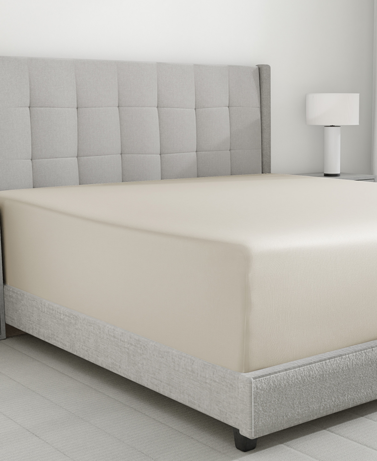 Click here for 600 Thread Count Fitted Sheet Only - 100 Cotton Sa... prices