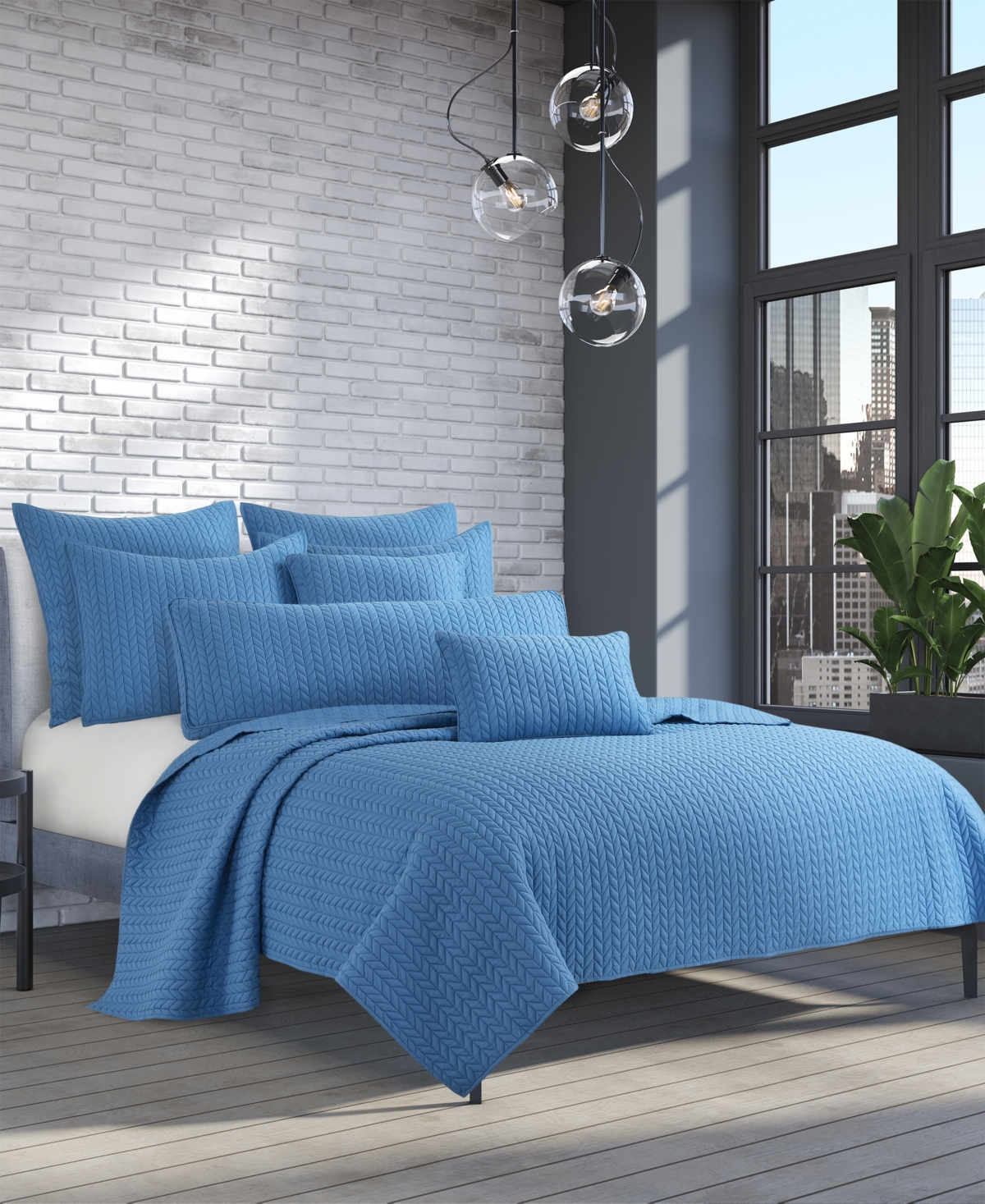 J by J Queen Cayman Quilt  Full/Queen - Blue