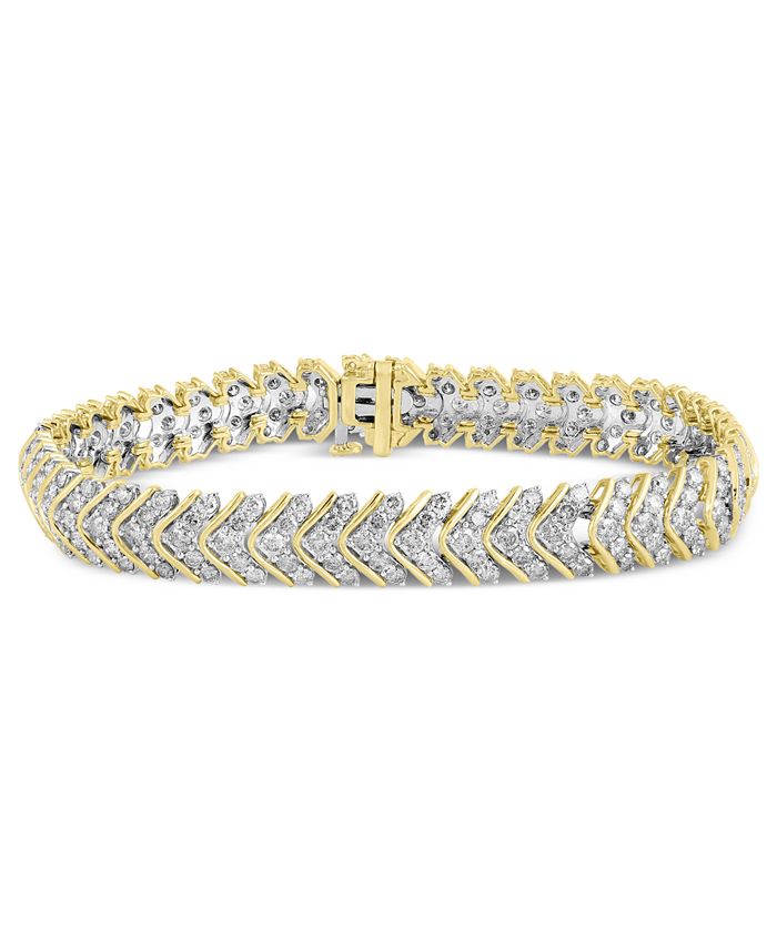 Macy's Diamond Chevron Link Bracelet (7 ct. t.w.) in 10k Gold - Macy's