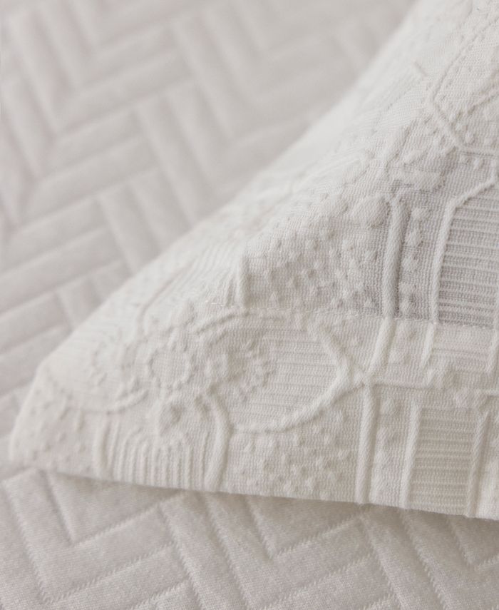 Lauren Ralph Lauren Sascha Textured Medallion Comforter Set, Full/Queen ...