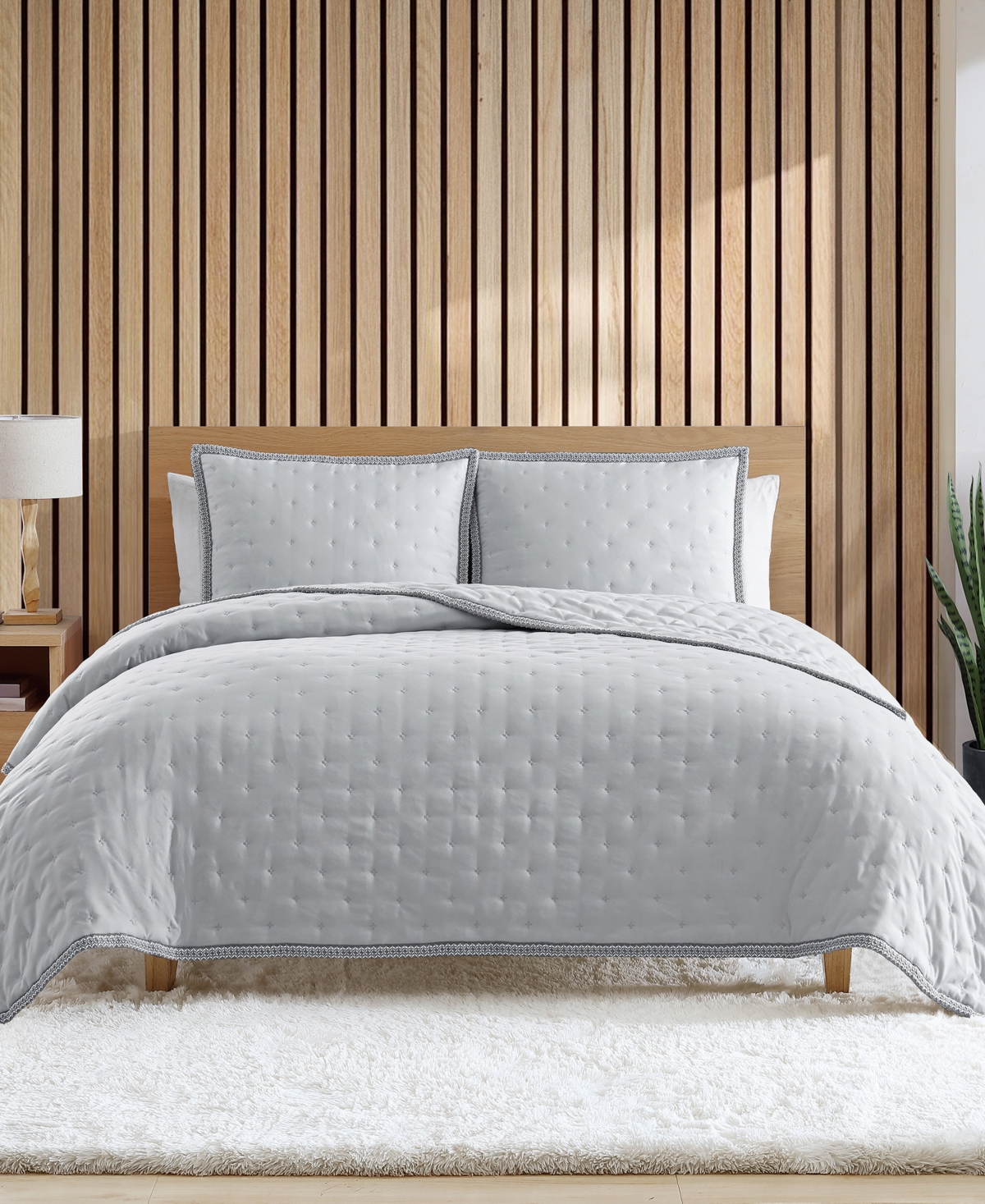 Click here for Ugg Devon Ugg Braid Quilt Set  King - Gray Violet prices