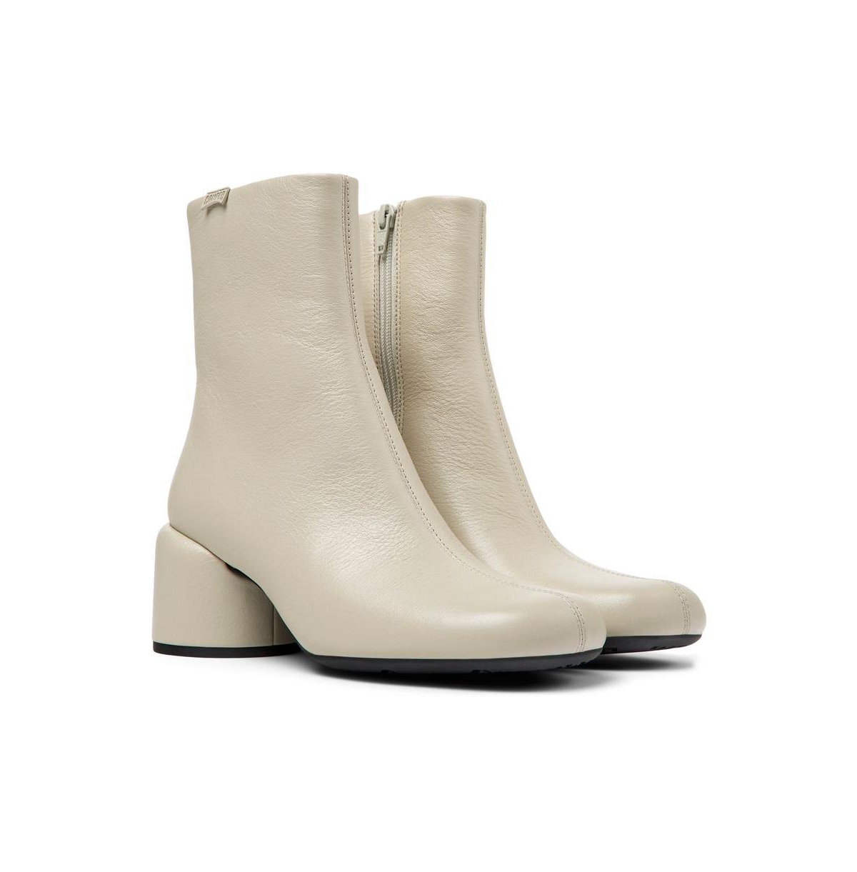 Click here for Camper Womens Niki Boots - Light pastel grey prices