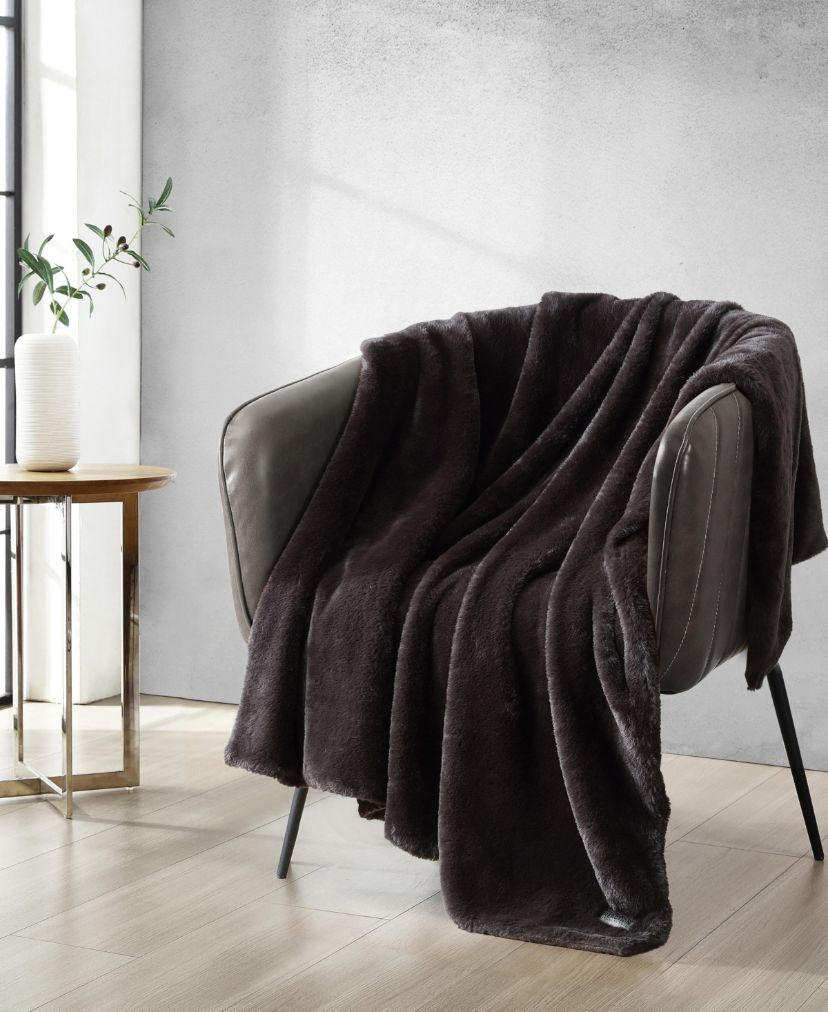 Click here for Kenneth Cole New York Solid Throw  60 X 50 - Ganac... prices