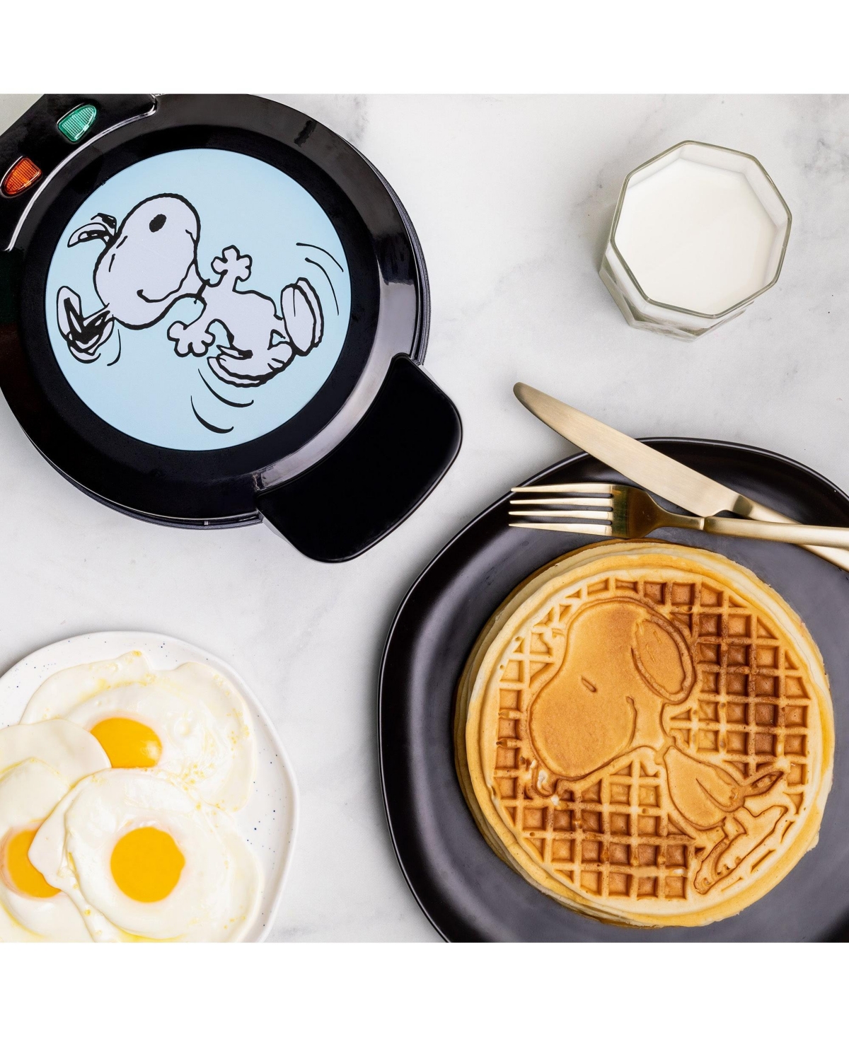 Click here for Uncanny Brands Peanuts Snoopy Waffle Maker - Snoop... prices