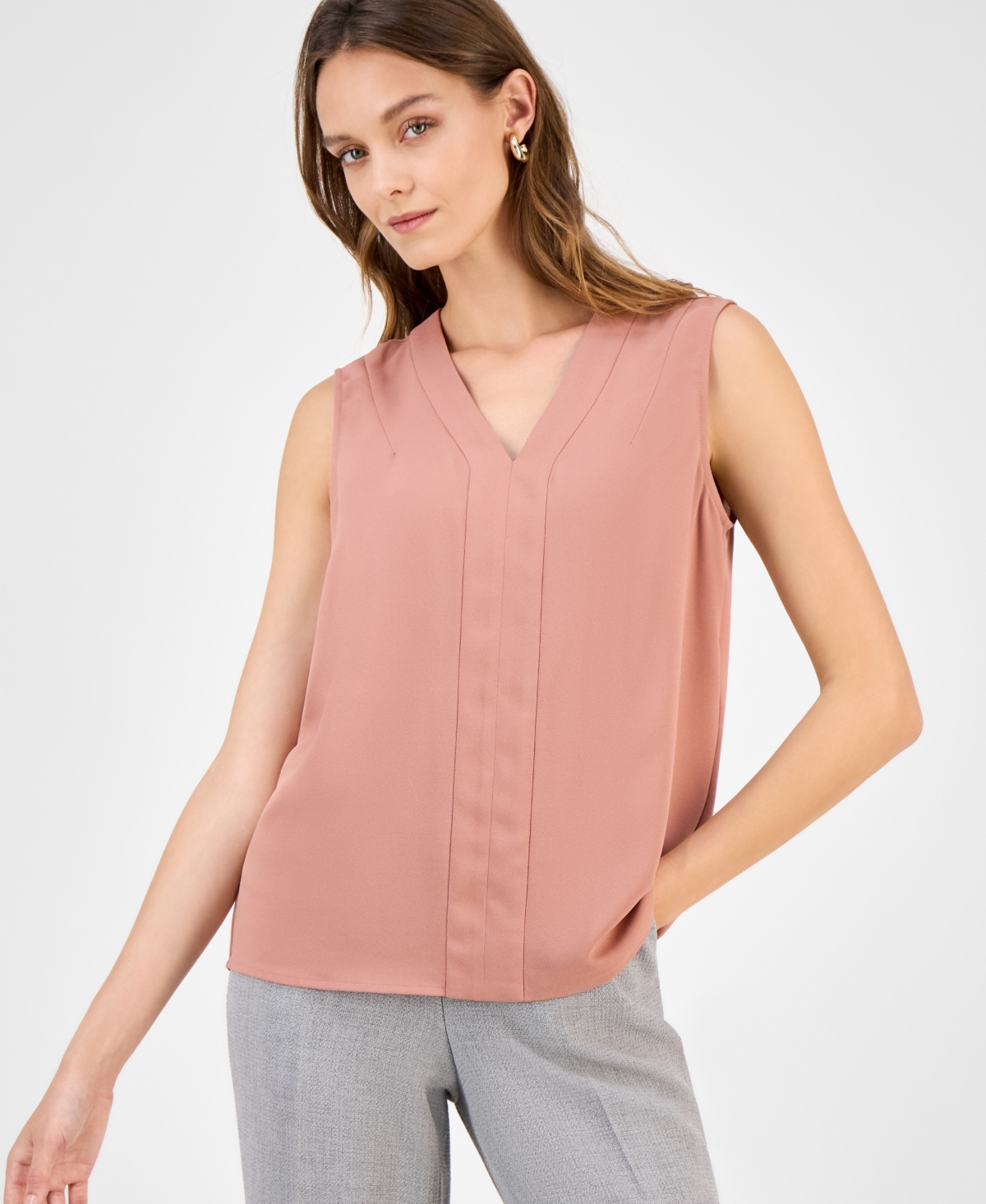Click here for Kasper Womens Sleeveless V-Neck Top  Regular & Pet... prices