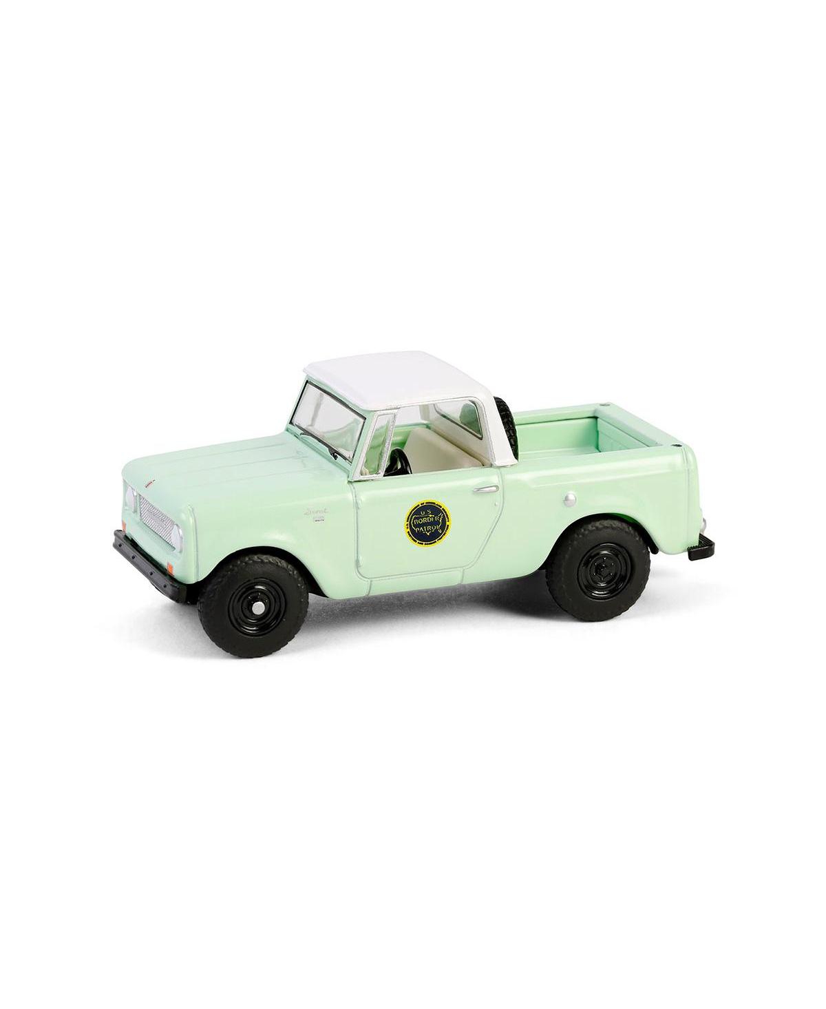 Click here for 1/64 1969 Harvester Scout Half Cab  Us Border Patr... prices