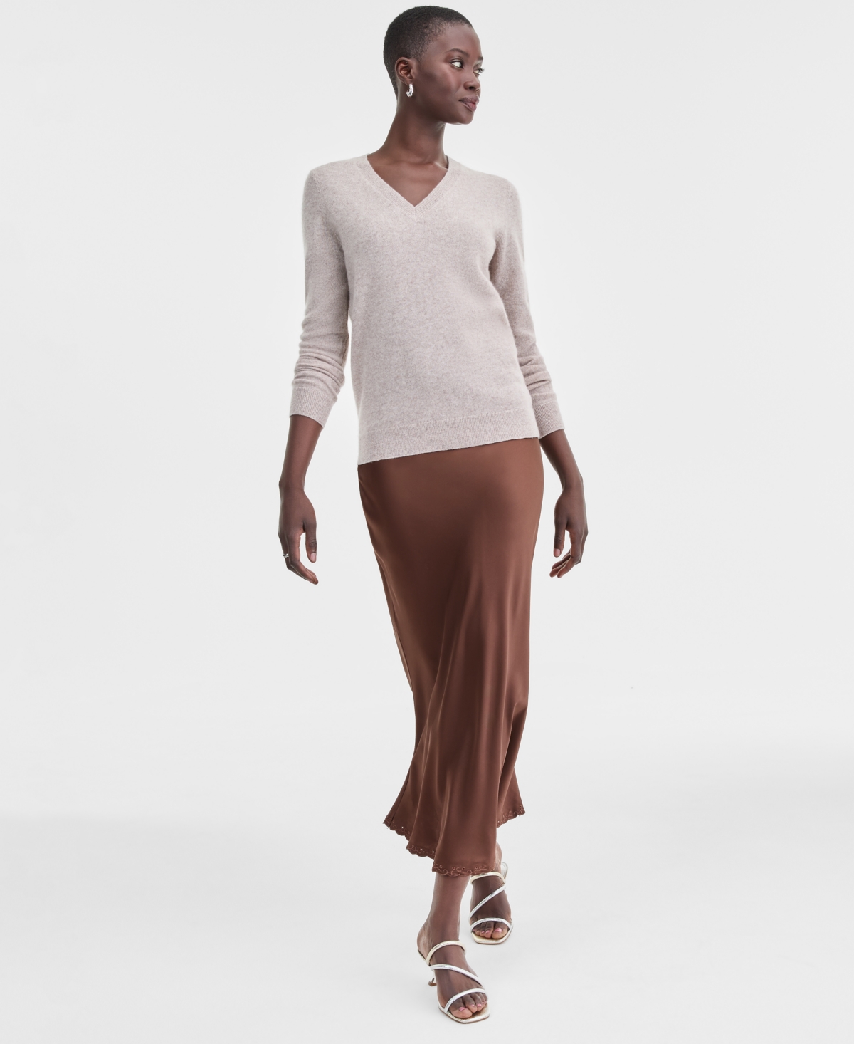 Click here for Charter Club 100 Cashmere Womens V-Neck Long-Sleev... prices