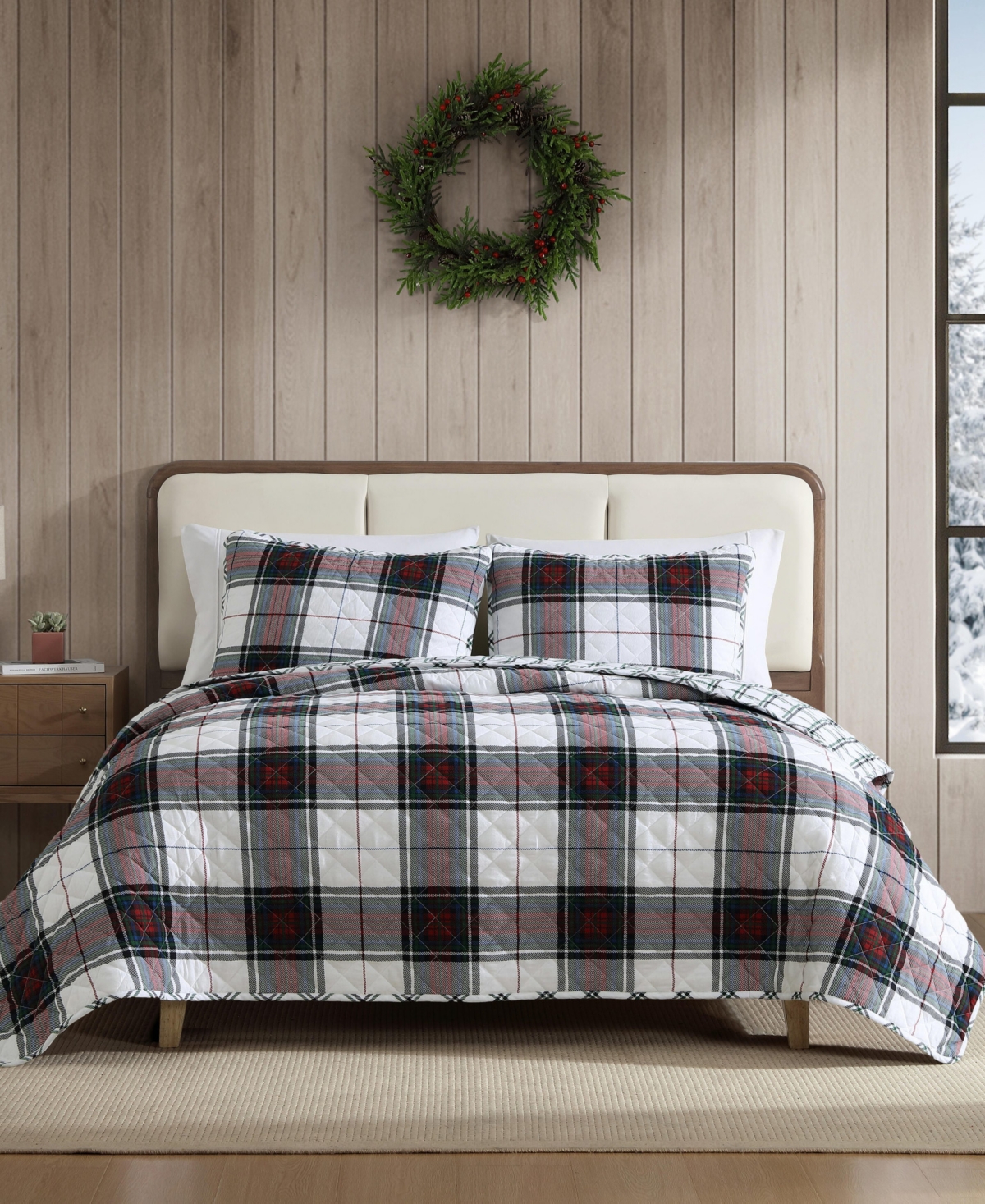 Click here for Eddie Bauer Holiday Plaid Flannel Cotton Reversibl... prices