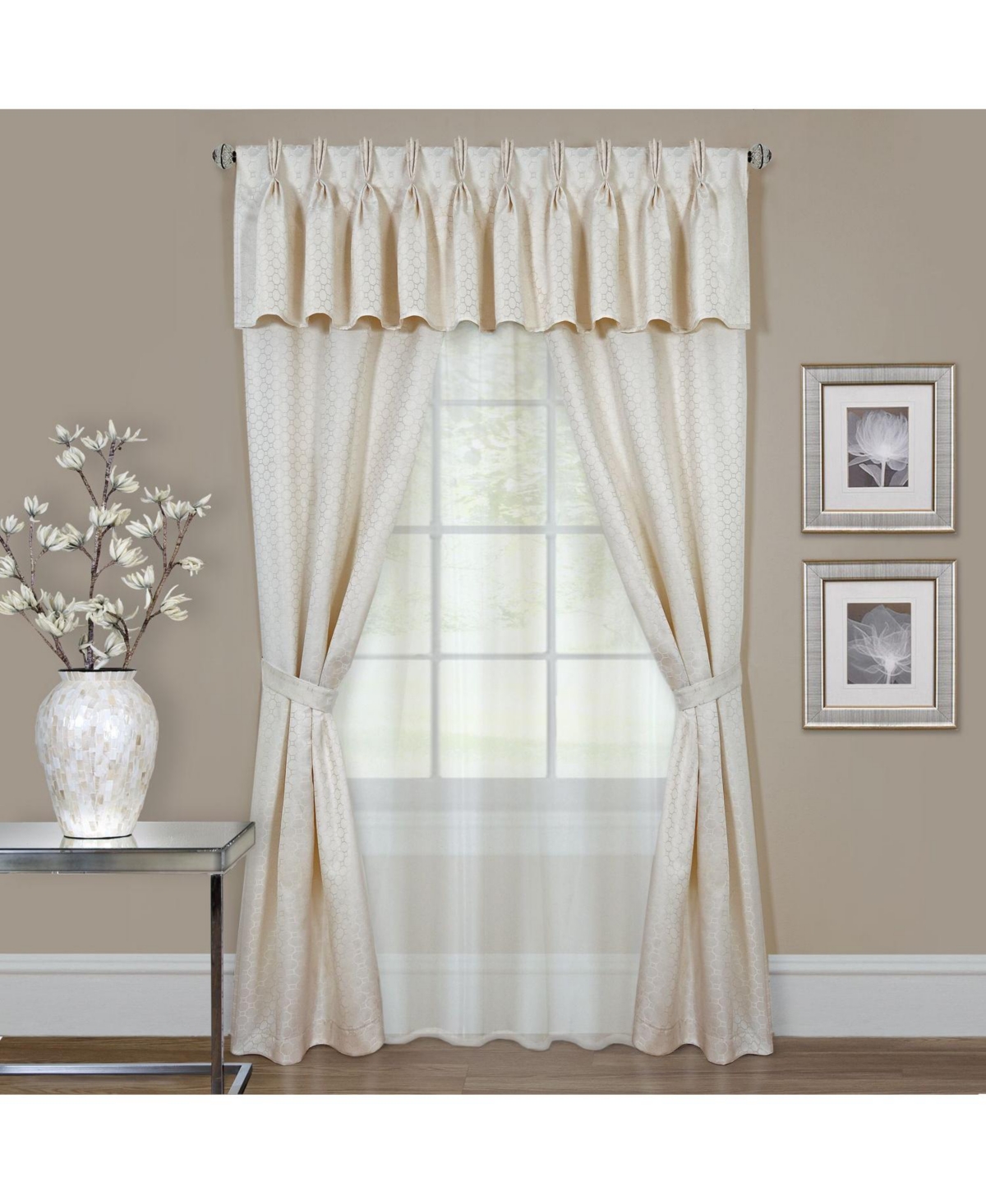 Click here for Kate Aurora Complete 6 Piece Attached Custom Jacqu... prices