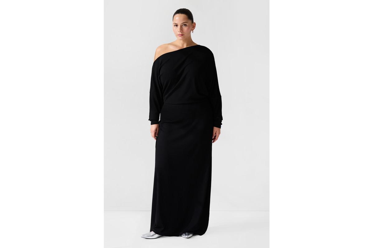Click here for Marcella Womens Amia Gown - Black prices