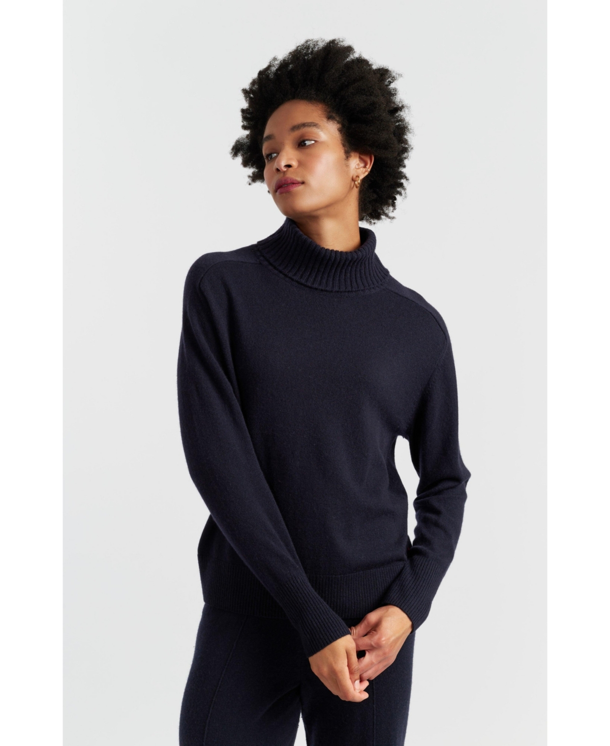 Click here for Chinti & Parker Womens Wool-Cashmere Raglan Rollne... prices